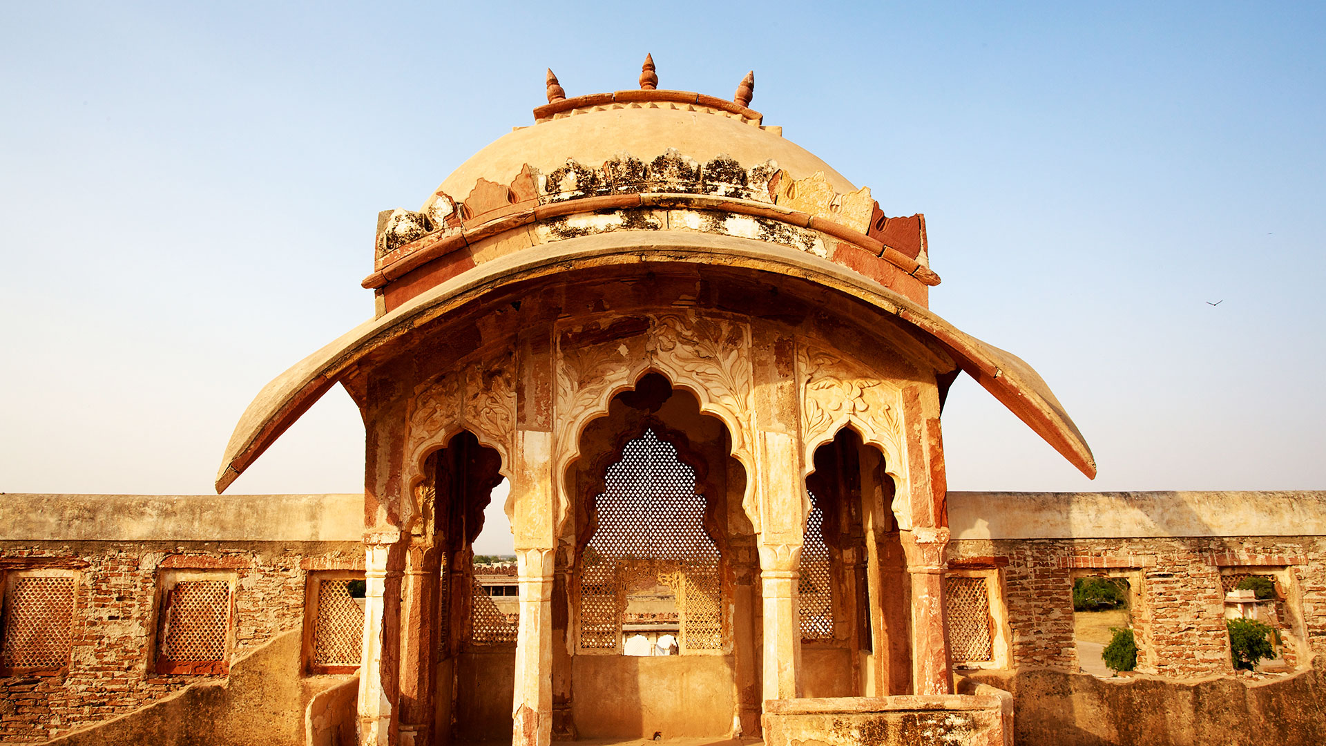 Exploring The Deccan Plateau - Greaves India